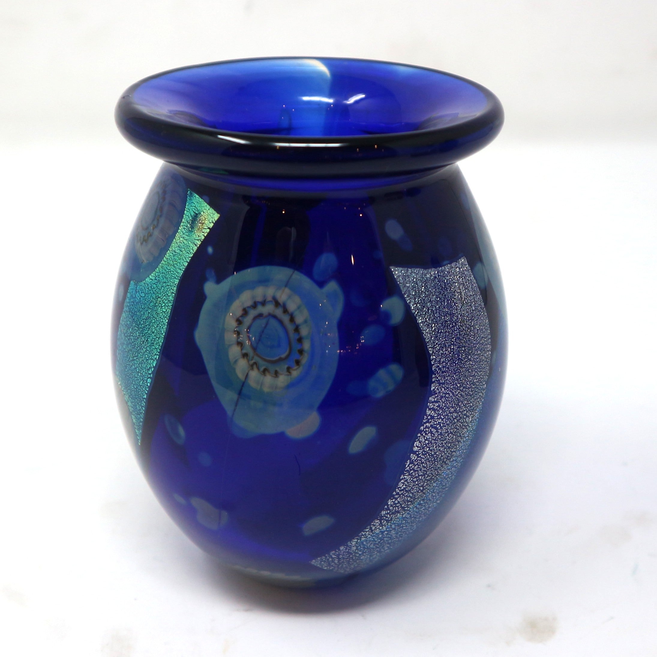 Erikholt Art Glass Vase – Dulce Interior Consignment Showplace